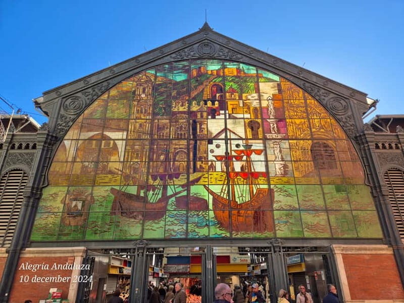 Málaga: Highlights Walking Tour with Drinks and Tapas - Who Will Love This Tour?