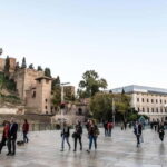 Malaga: old town walking tour & flamenco show - Exploring the Landmarks: From Picasso to Bishop Square