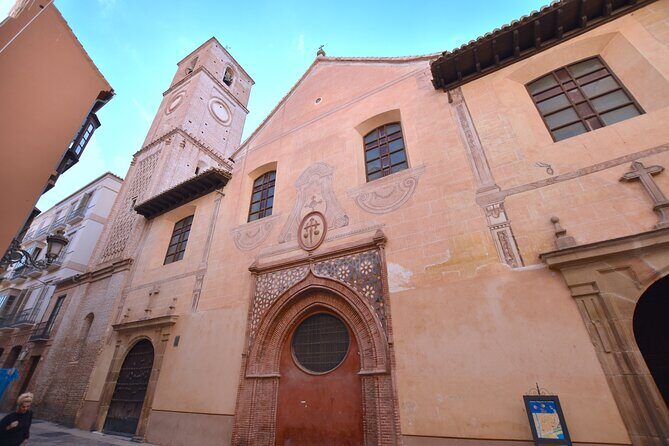 Malaga Private Walking Tour - Practical Details: What to Expect