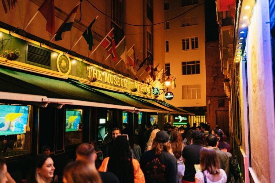 Malaga: Pubs and Clubs Crawl - The Ins and Outs: Practical Details