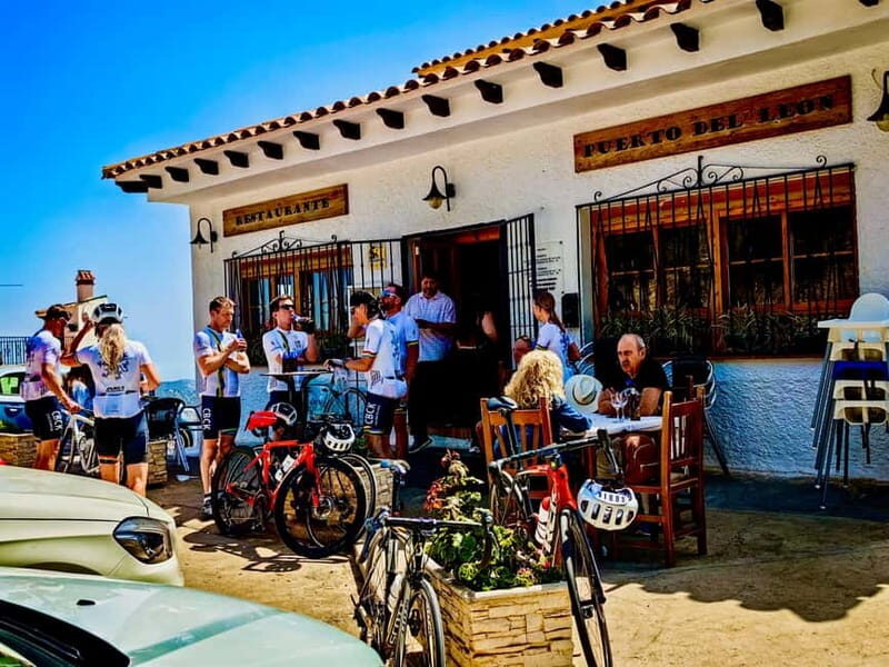 Málaga: Road Bike Tour with Guide and Bike Rental - The Bikes and Equipment: Speed Meets Comfort