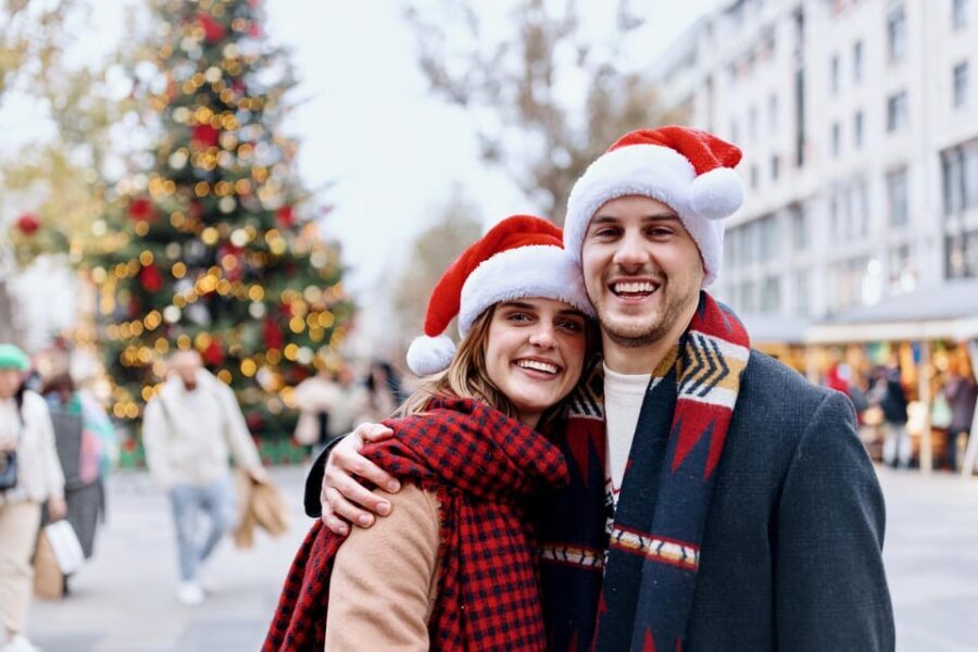 Málagas Festive Lights: A Christmas Walking Tour - What to Expect: Walking Through Málaga’s Christmas Glow