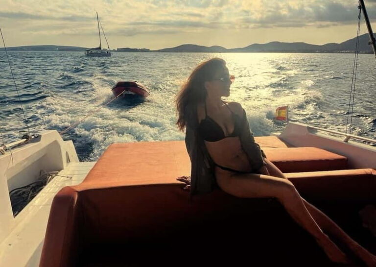 Mallorca: Charming boat ride with tapas and Mallorcan wines - Why This Mallorca Boat Tour Stands Out