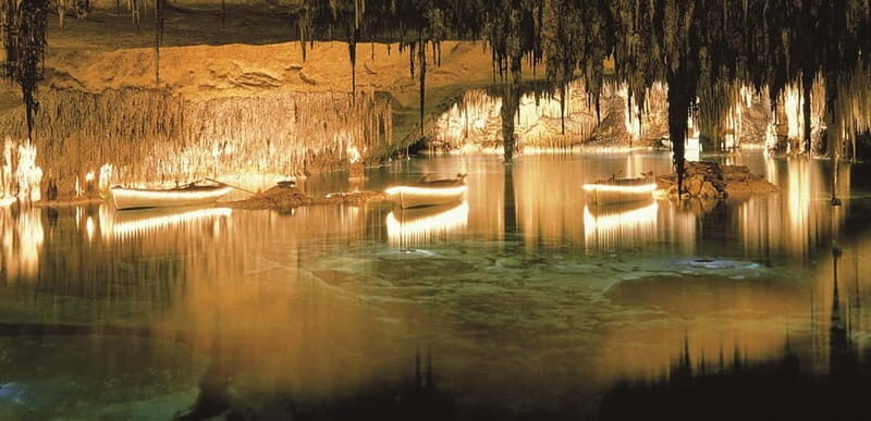 Mallorca: Half-day of Natural Wonders at the Drach Caves - Balancing the Good and the Not-So-Good