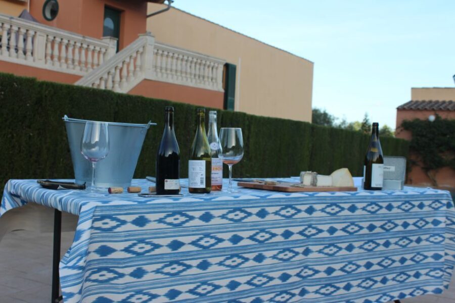 Mallorca: Horseback Riding Excursion and Wine Tasting - The Wine and Cheese Tasting Experience