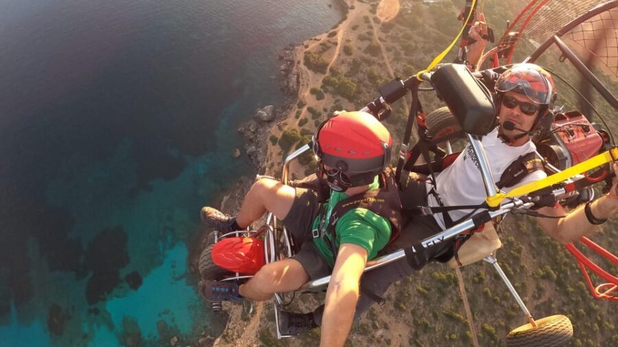 Mallorca: Paratrike Flight with Acrobatics and Engine Stop - The Safety and Comfort Aspects
