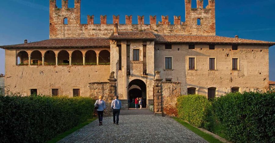 Malpaga Castle guided tour - What to Expect During the Tour