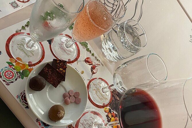 Malta Chocolate Factory Gin and Truffle Making Experience - Detailed Breakdown of the Experience