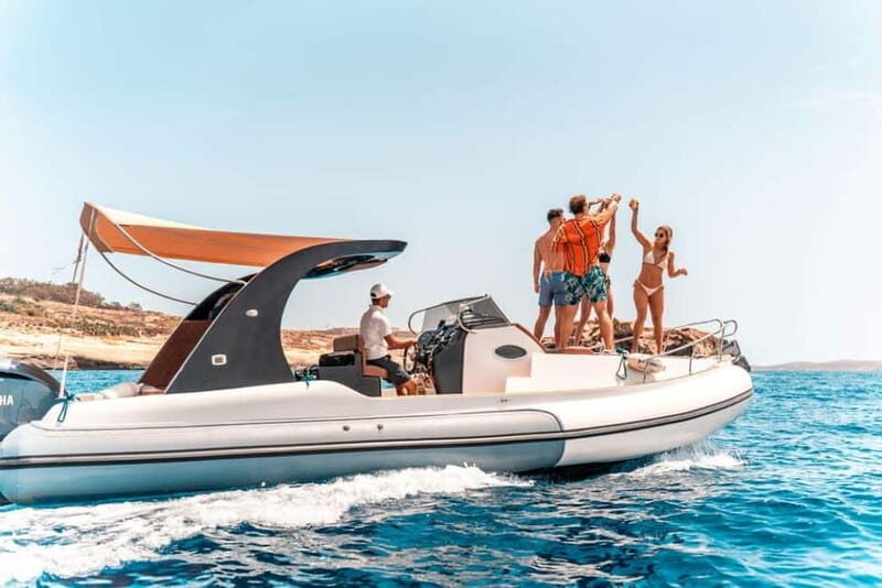 Malta: Private Charter around Comino and Blue lagoon - The Vessel and Onboard Comforts