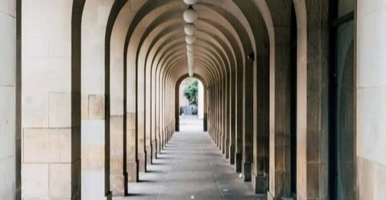 Manchester: Sightseeing Walking Custom Tour with a Guide - Why Travelers Love This Tour