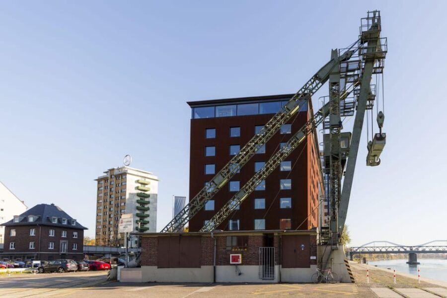 Mannheim, guided walking tour: Industrial culture at the commercial port - Who Should Consider This Tour?