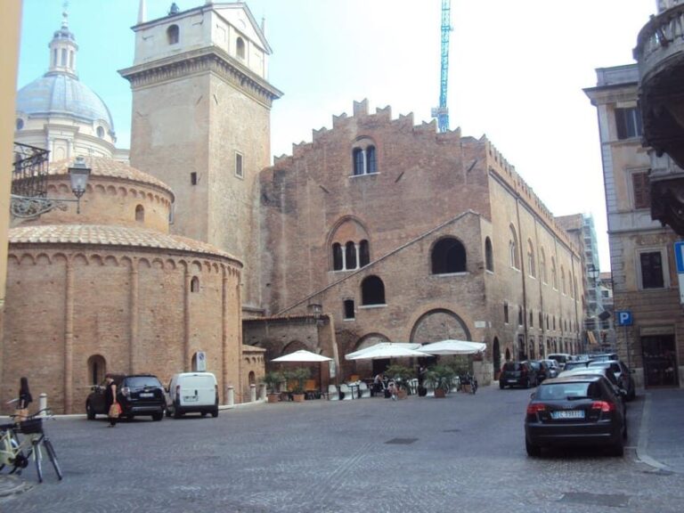 MANTOVAGANDO: Tour of the Historic Center of Mantua - Why Choose This Tour?