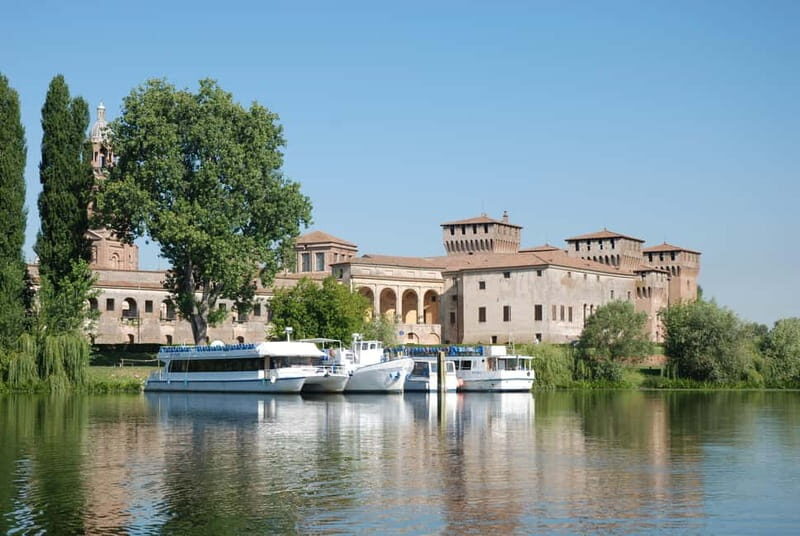 Mantua Lakes and Vallazza Oasis: a timeless boat trip - What Makes This Tour a Special Experience