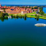 Mantua: Panoramic Cruise with Guide, Natural Oasis and Water Elevator - What’s Included and What’s Not