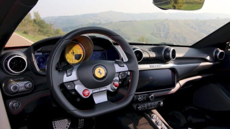Maranello: Ferrari Portofino Test Drive Short Tour - What Makes It Special?