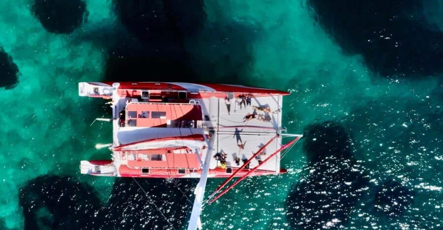 Marseille : Calanques Catamaran Cruise with Lunch & Wine - Detailed Breakdown of the Itinerary