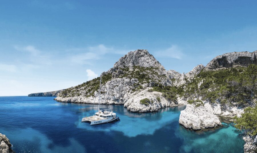 Marseille: Catamaran Day Trip with Meals in the Calanques - An In-Depth Look at the Experience
