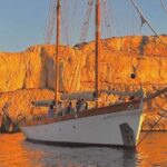 Marseille: Frioul Islands Sunset Cruise with Cocktail Dinner - Why This Tour Stands Out