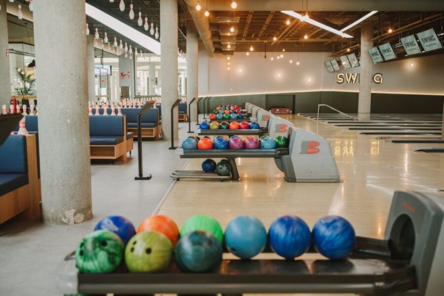 Maspalomas: Bowling Session Entry Ticket at Holiday World - Practical Details and What You Need to Know
