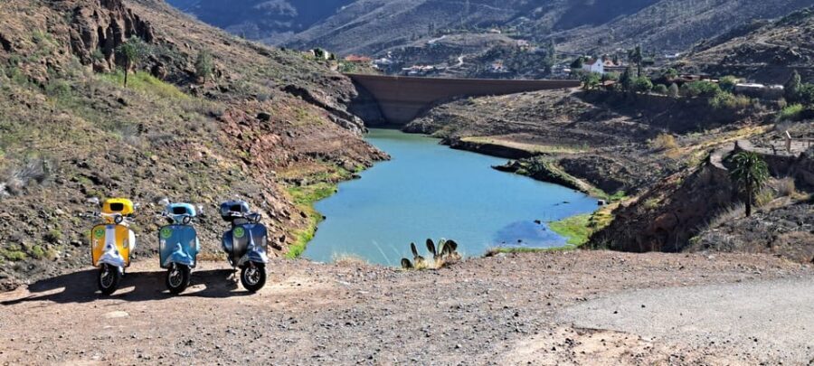 Maspalomas: tour of the Ayagaures on old electric scooters - Visiting Ayagaures Dam and Natural Environment