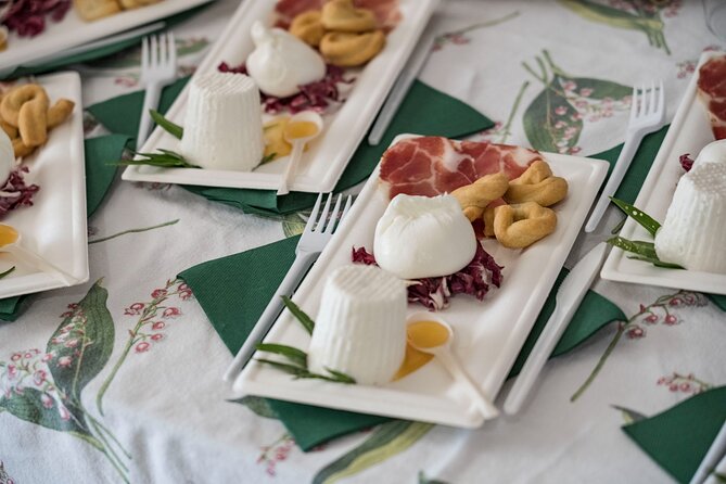 Masseria Seppunisi Tour - Mozzarella and Burrata experience - A Taste of Tradition at Masseria Seppunisi: Mozzarella & Burrata Experience
