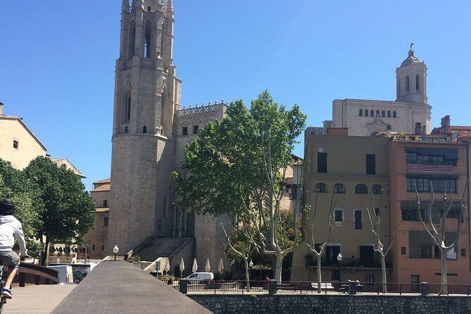 Medieval Heritage Girona And Besalu Private Tour - Girona’s Charm and the Medieval Atmosphere