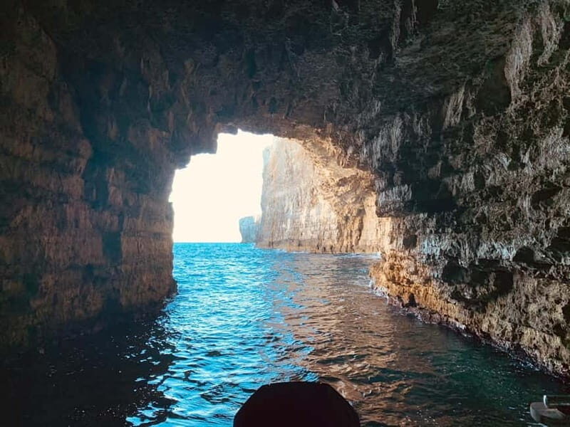 Mellieha: 1:00pm Speedboat round Comino Caves 2h Blue Lagoon - The Experience: What Travelers Can Expect