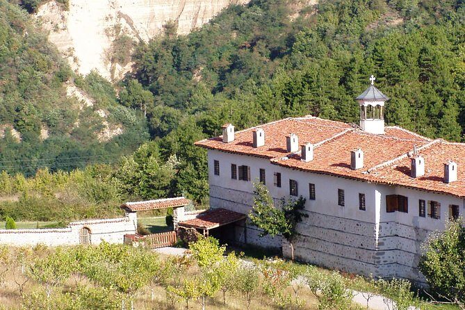 Melnik Wine Tasting tour from Sofia - Who Might Not Love It?