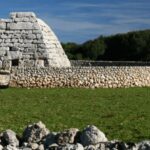 Menorca: Naveta des Tudons Burial Monument Ticket Entrance - Exploring the Site: What to Expect