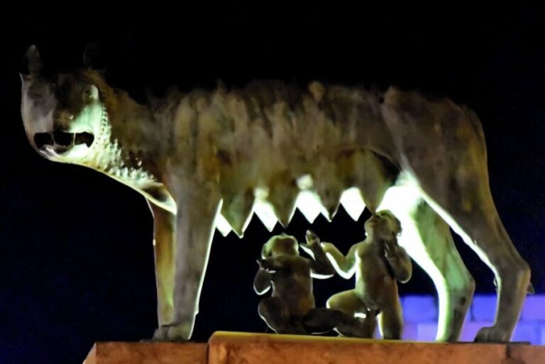 Merida: Legends and Mysteries Night Tour - The Detailed Experience: What to Expect