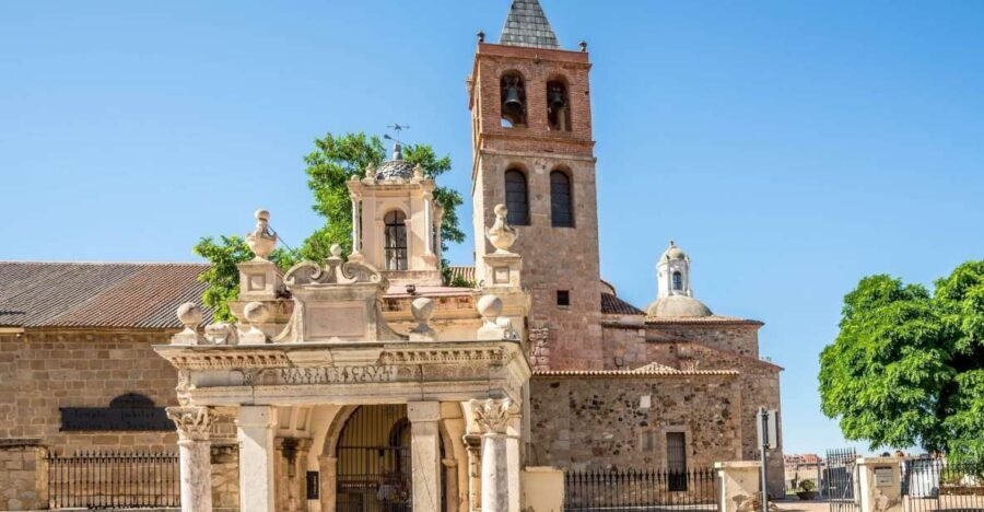 Mérida: Self-Guided Audio City Tour - The Landmark Highlights