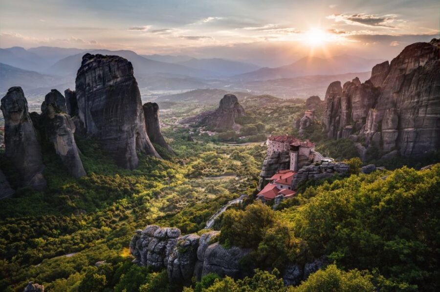 Meteora Evening Tour with Breathtaking Sunset View - Detailed Itinerary Breakdown