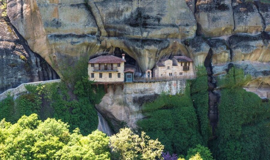 Meteora: Hiking Tour with Local Guide and Monastery Visit - The Experience: What You’ll Love