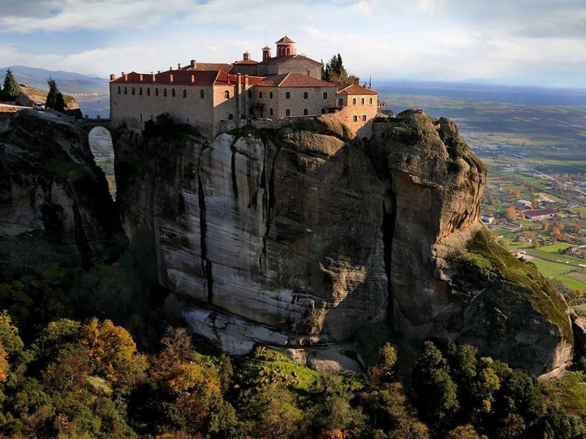 Meteora Mountains Private Half-Day Tour from Kalabaka - The Detailed Itinerary Breakdown