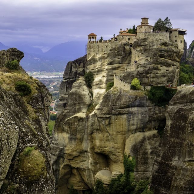 Meteora: Private Day Trip from Thessaloniki - Visiting the Monasteries: An Up-Close View of History and Architecture