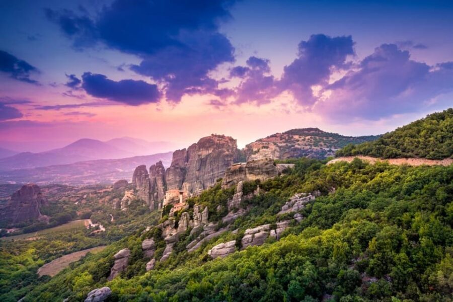 Meteora Rocks and Religious Sites Tour with Photo Stops - Transportation and Group Size