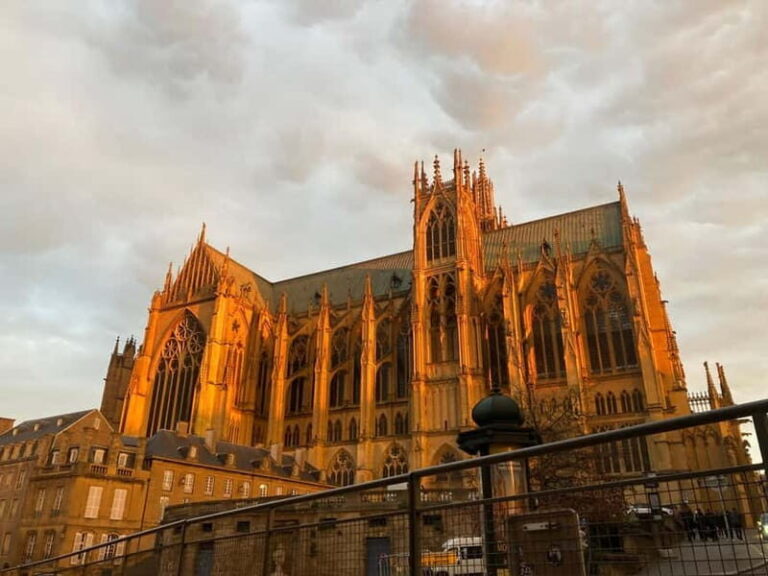 METZ WITHOUT DETOURS: TOUR WITH A PROFESSIONAL GUIDE - Itinerary Breakdown and Highlights