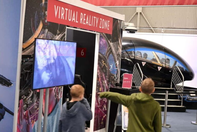 Midlands: Spitfire 360° VR Experience - What You Can Expect During Your Flight Simulation
