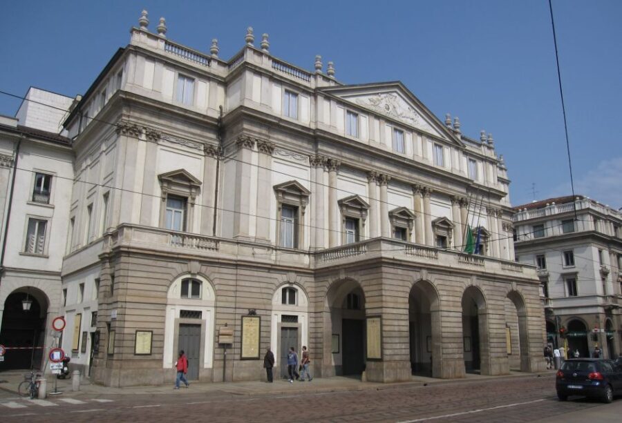 Milan: 2.5-Hour City Tour by Tram - Itinerary Breakdown