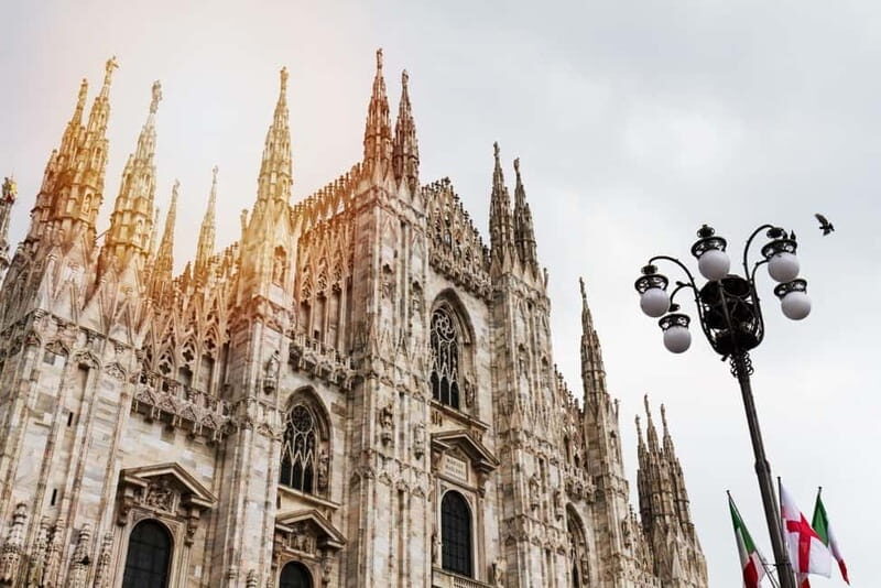 Milan: Duomo Tour with Priority Entry & Rooftop Access - An In-Depth Look at the Tour Experience