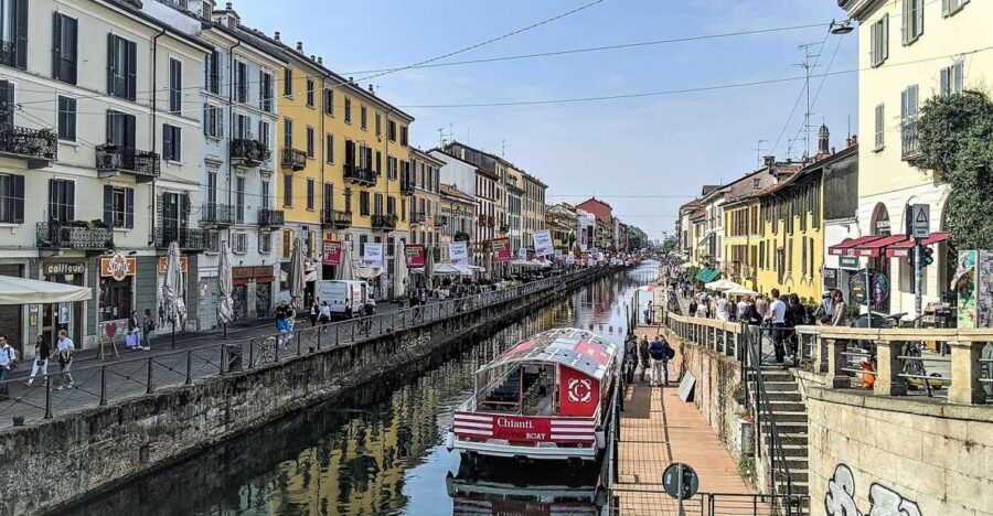 Milan: Navigli District Canal Boat Tour with Aperitivo - The Scenic Highlights