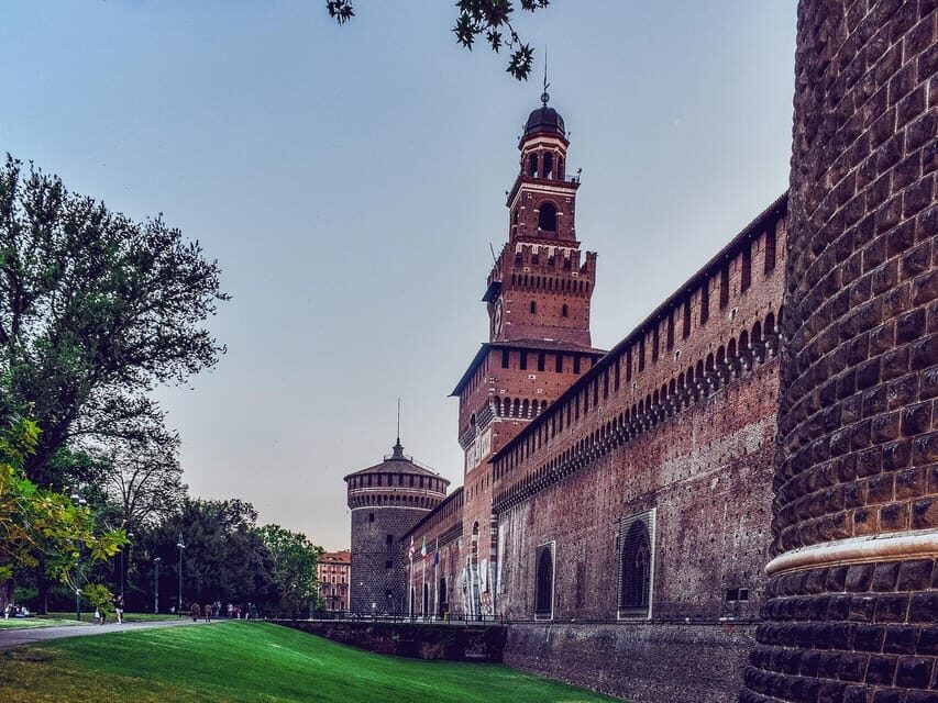 Milan: Night Tour by Bus - Authentic Traveler Feedback