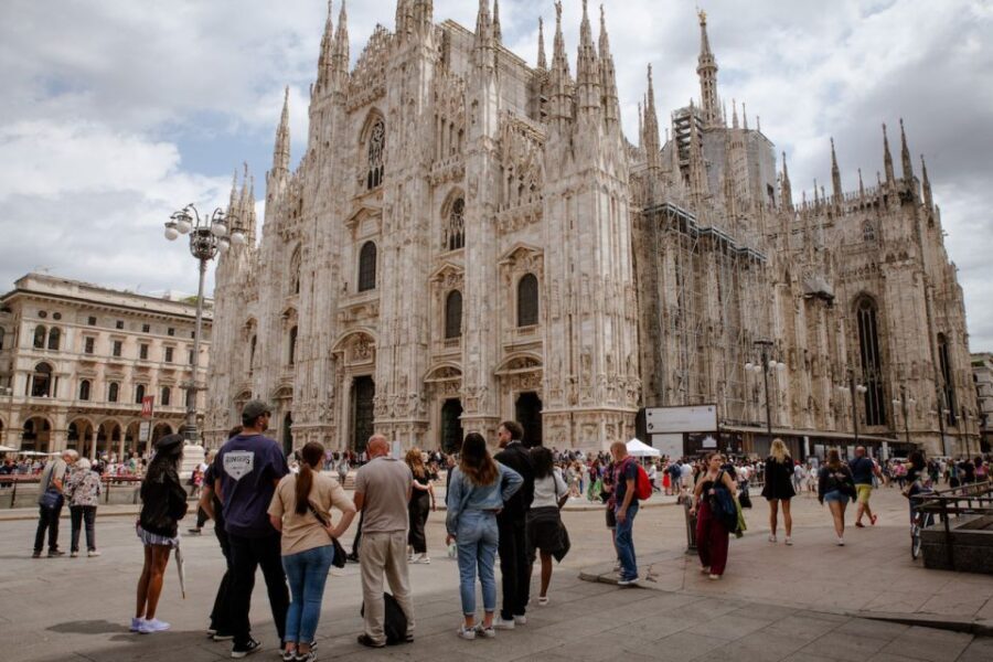 Milan: Priority Access Duomo and Rooftop Tour - FAQ