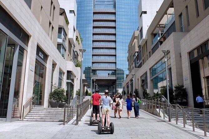 Milan: Private Segway Tour with Live Local Guide - 4 hours - FAQs