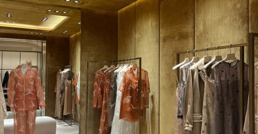 Milan: Shopping with a Fashion Stylist - Key Points