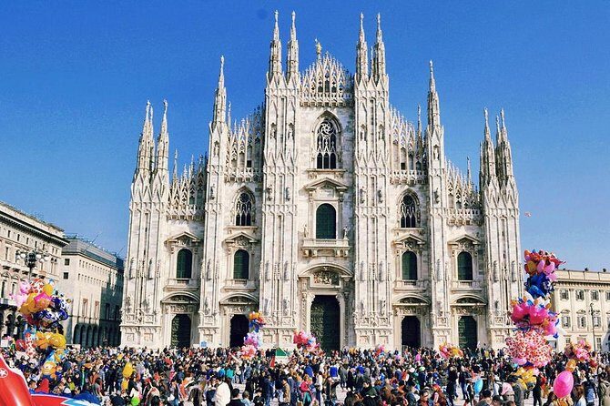 Milan Sightseeing Walking Tour for Kids and Families with Local Guide - Detailed Breakdown of the Itinerary