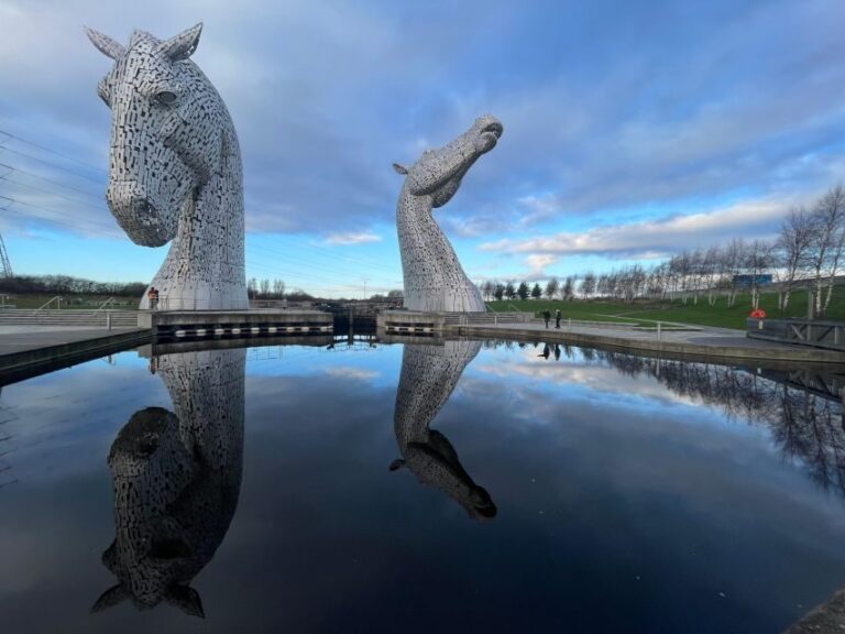 Mills & Modern Wonders: Scotlands Industrial Heritage - An In-Depth Look at the Experience