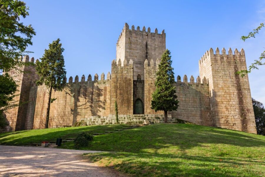 Minho: Private Braga and Guimarães Tour - A Day in Braga: Religious Heritage and Architectural Marvels