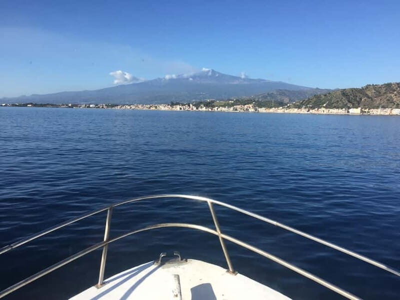 Mini-cruise Isola bella with snorkeling from Giardini Naxos - Isola Bella and the Marine Reserve