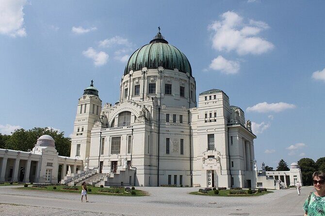 Mobile puzzle rally tour at the Vienna Central Cemetery - The Itinerary: What to Expect
